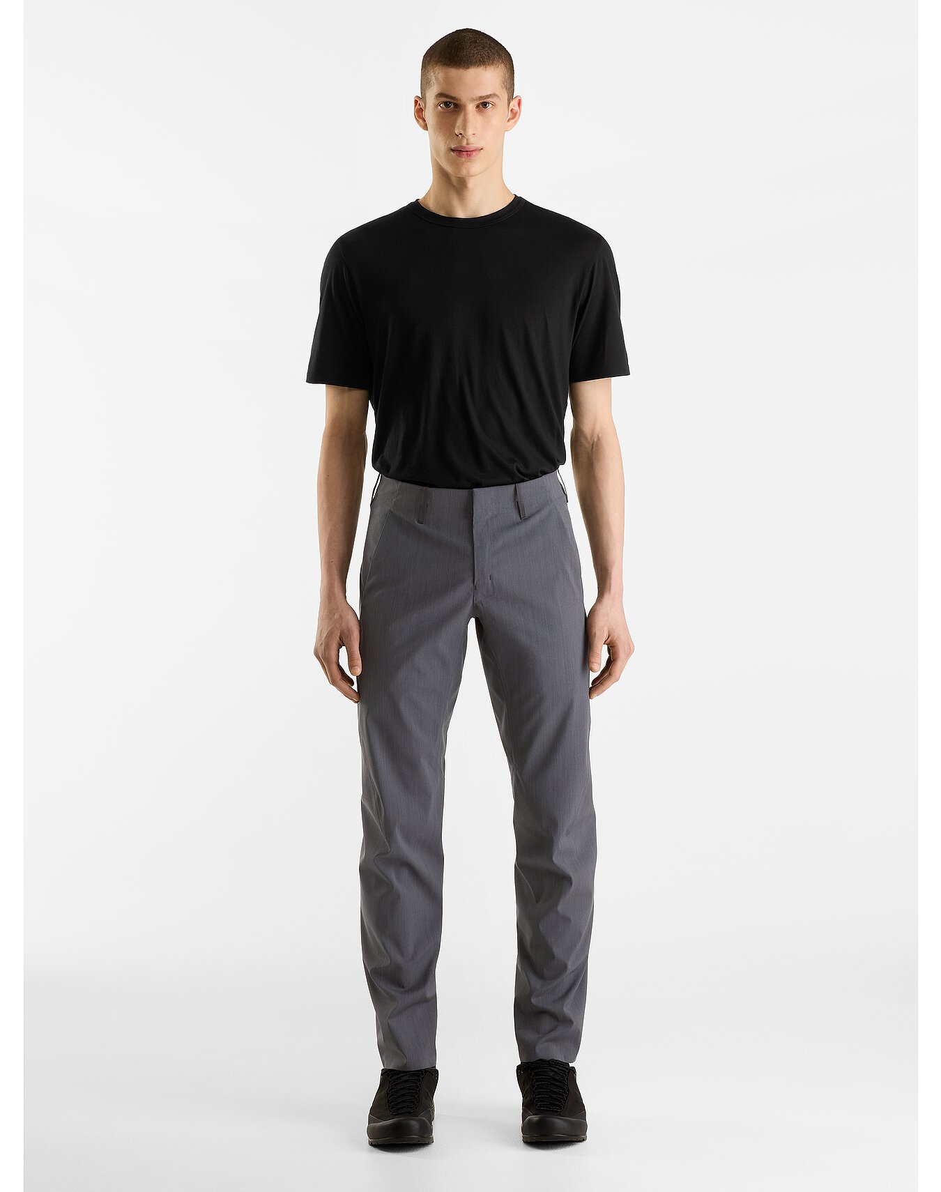 Outdoor注入時尚設計！4個結合機能與時裝的戶外品牌，穿出機能有型的Smart Casual風格 - OUTSiDERS - 戶外風格誌